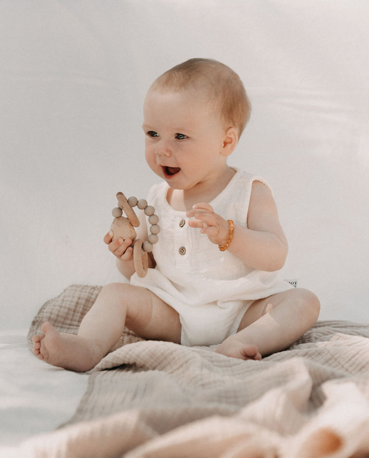 Babybody aus Musselinstoff | Unique Love – Unique Love Design